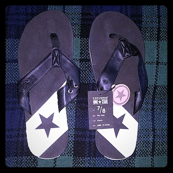 Converse | Shoes | Nwt Converse Flip Flops Back And White Sz 78 Med ...